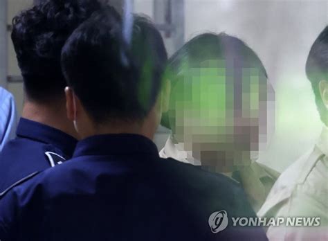 부산 돌려차기 피해자 20년뒤 어떻게 사나…고민하는 삶 슬퍼 연합뉴스