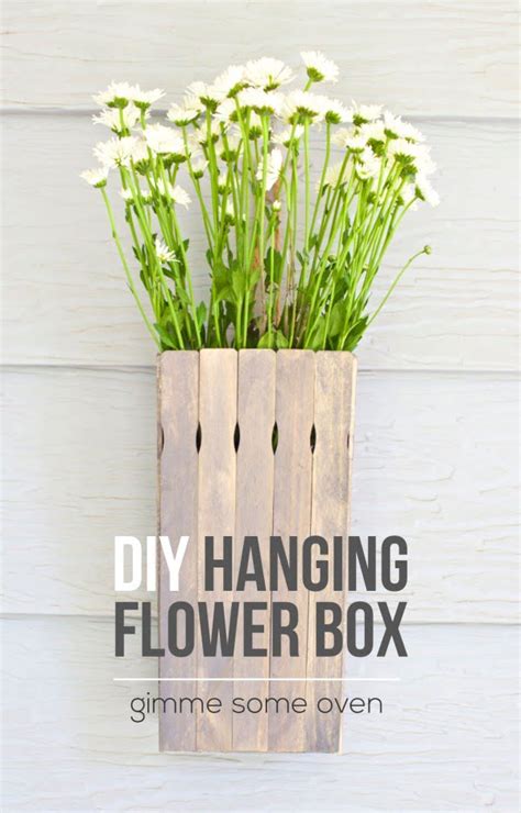 26 Crafty DIY Window Boxes To Increase Your Curb Appeal