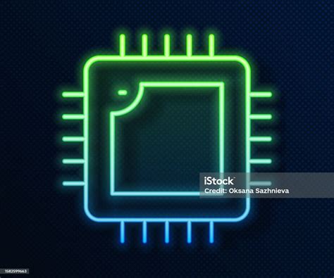 파란색 배경에 격리 된 마이크로 회로 Cpu 아이콘이있는 빛나는 네온 라인 컴퓨터 프로세서 회로 기판칩 또는 Cpu 마이크로