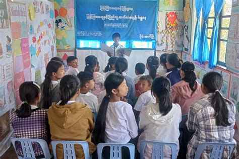 မိုင်းဆတ်ခရိုင်ပြည်သူ့စာကြည့်တိုက်ရှိ ကလေးစာဖတ်ခန်း၌ ကဗျာရွတ်ဆိုပြိုင်ပွဲနှင့် စာဖတ်စွမ်းရည်ပ