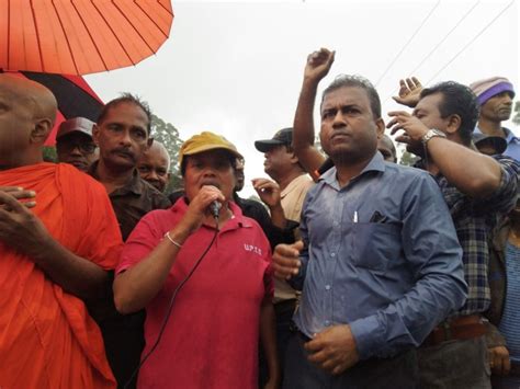 නුවරඑළිය තැපැල් කාර්යාලය වෙනුවෙන් මහජනතා පාරට බසිති Lanka Truth