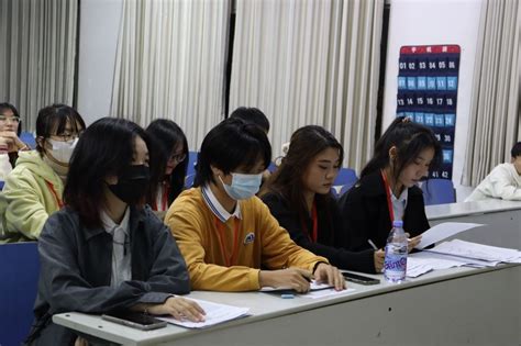 文法系举行第十六届团学会招干面试 湖南理工学院南湖学院文法系