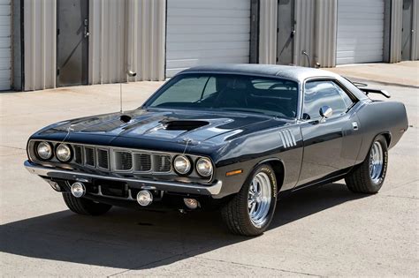 History Of The Plymouth Barracuda Exploring 3 Generations Motofutura