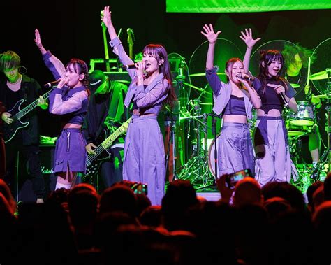 Report Passcode Earns A Groundswell Of Love From Nyc Fans