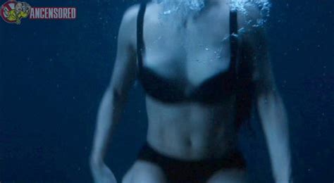 Naked Jennifer Garner In Elektra