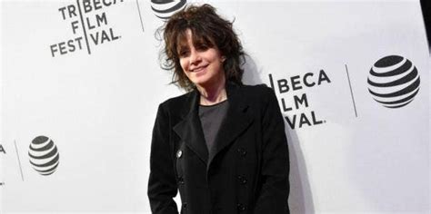 Who Is Amy Heckerling New Details On The Woman Chris Kattan Claims He Was Forced To Have Sex