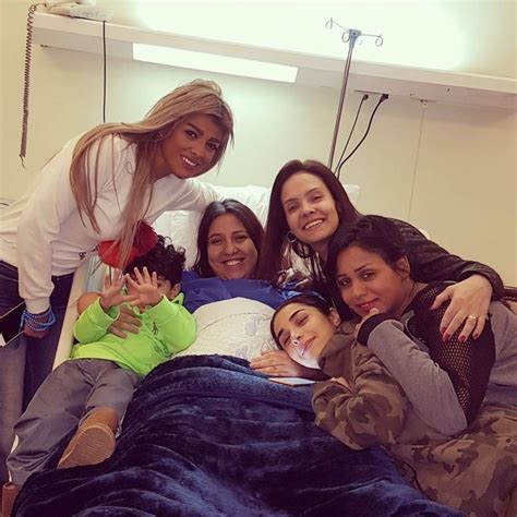 أول صورة لابنة مي كساب مجلة هي