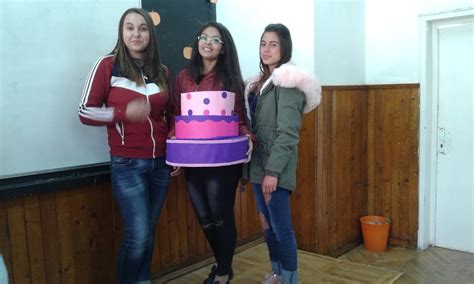 МАТЕМАТИЧЕСКИ КАЛЕЙДОСКОП ВКУСНА ЛИ Е МАТЕМАТИКАТА