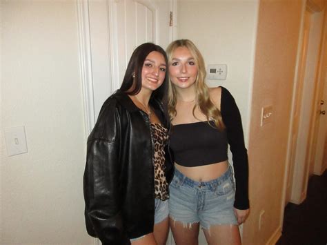 Elyse E1102840 Signing Out Tompkinsalumni Instagram