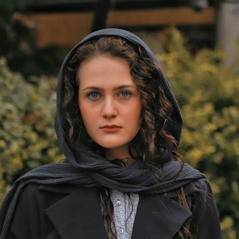 بیوگرافی نگار بابایی بازیگر سریال سوجان