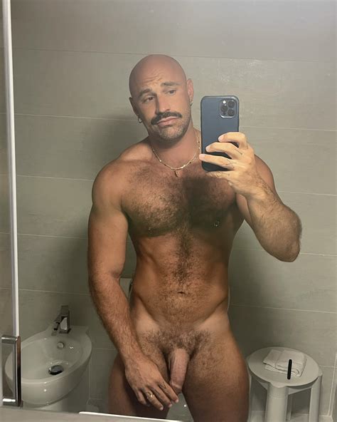 Ummmmmm Wow Daily Squirt