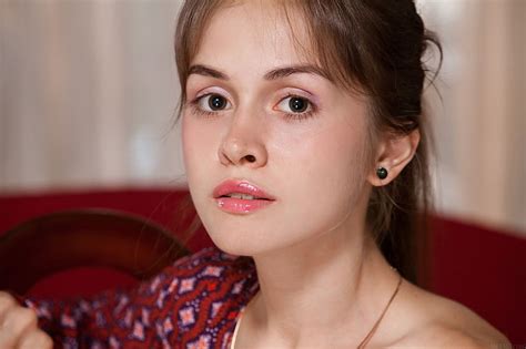 Mariya Met Art Telegraph