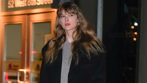 Taylor Swift Ai Pictures Singer Reacts To Fake Nude Photos Of Her Online