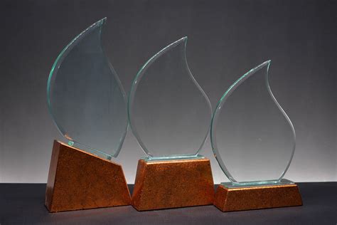 Custom Glass Recognition Awards Awards Central Philippines