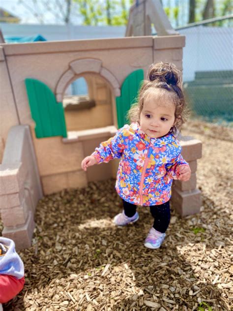 Infant Program In Mt Laurel And Lumberton Nj Laurel Tree Academy Nj