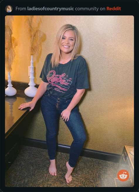 Lauren Alaina Feet