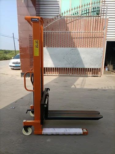Mild Steel Manual Fork Stacker For Material Handling At ₹ 40000 Piece In Vapi