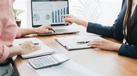 ПРОФЕСИОНАЛНА СЧЕТОВОДНА ОБЩНОСТ Колеги сайтът КиК Инфо е актуализиран с промените от 01 04