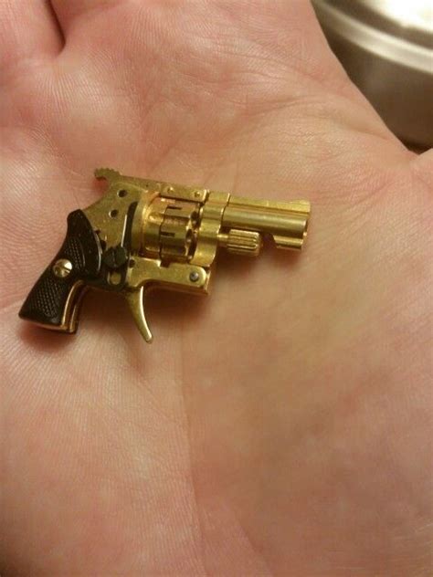 Smallest Pistol In The World