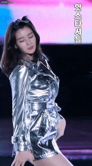 권나라 움짤 화보 사진 1탄 나의 아저씨 최유라 헬로비너스 나라 나라 건강한 몸매 뮤직 페스티벌