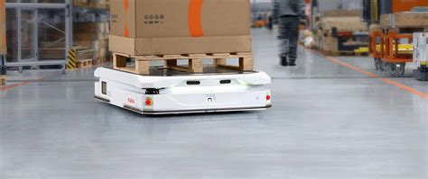 Kmp 1500p：安全なamrプラットフォーム、可搬重量 1 5 T Kuka Ag