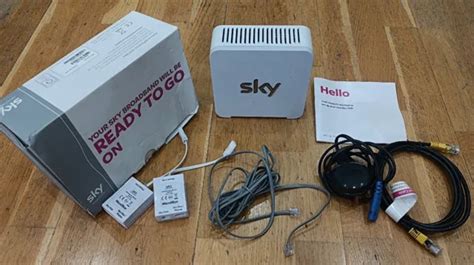 Sky Hub Sr 101 Modem Router Internet Wireless Wifi A Banda Larga Bianco Con Cavi Eur 11 66