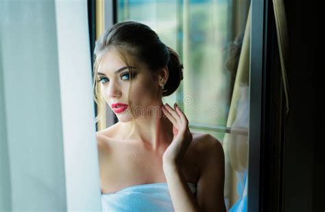 Attractive Girl With Perfect Skin Woman With Perfect Makeup Female