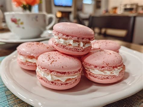 Delicious Pink Macarons To Brighten Your Day