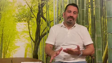 Oktay Kendirci Linkedin‘de Kişiselgelişimeğitimleri