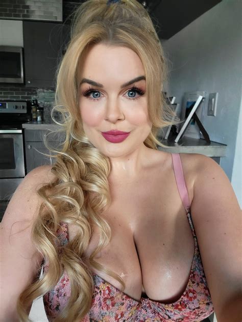 Lilli Luxe Lilliluxe Nude Onlyfans Leaks 21 Photos Thefappening