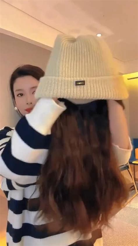 Snip It And Flip It Fabulous Haircuts For Every Style Video Hair Cuts Style Snip