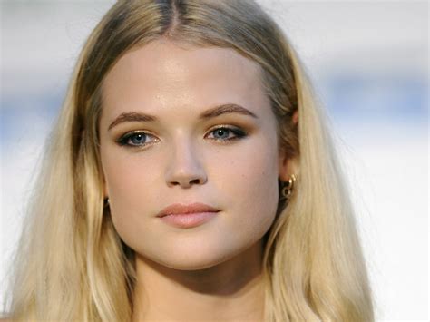 Gabriella Wilde 加布瑞拉·王尔德 美女壁纸7 1600x1200 壁纸下载 Gabriella Wilde 加布瑞拉·