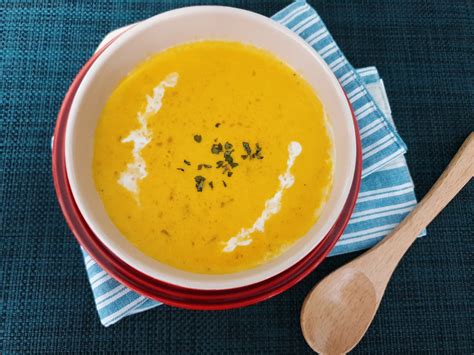 크리스마스 파티 단호박크림수프