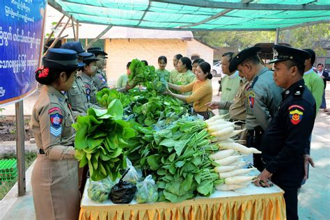 မြင်းခြံဗဟိုအကျဉ်း‌ထောင် ဥယျာဉ်ခြံထွက် ဟင်းသီးဟင်းရွက်များအား သက်သာသော ဈေးနှုန်းများဖြင့် ဝန်ထမ