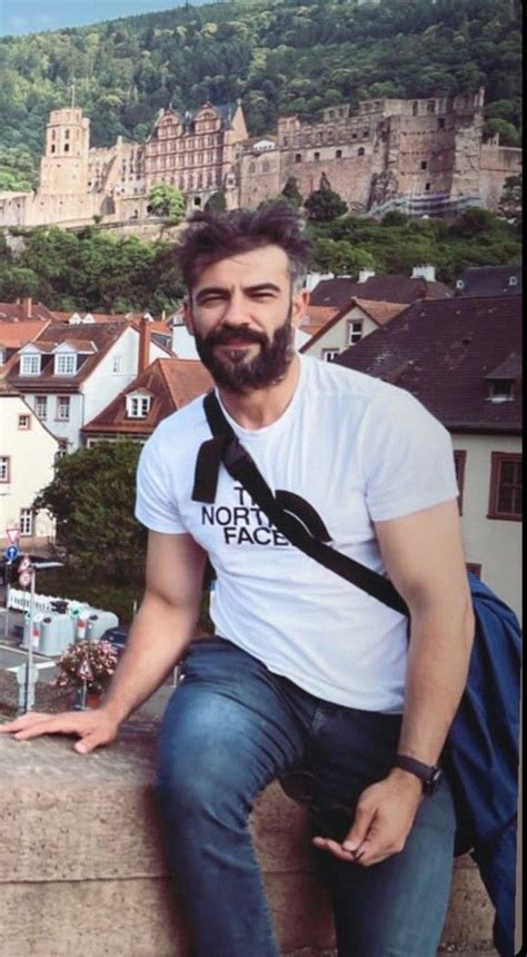 Pin By Ubbsi On Turkish Celebrities Celebrities Save Quick