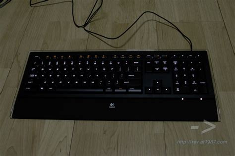 Logitech Illuminated Keyboard Re V