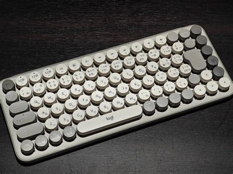 Logicool Pop Keys メルカリ