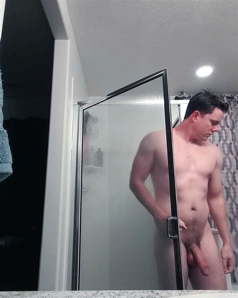 Photo In And Out Of The Shower Page Lpsg