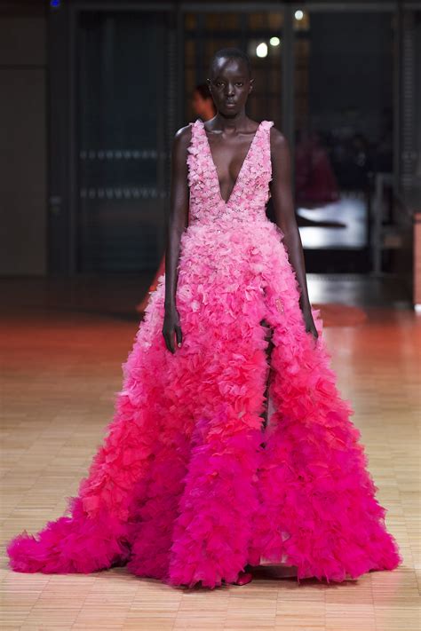 Elie Saab Spring 2022 Couture Collection Vogue