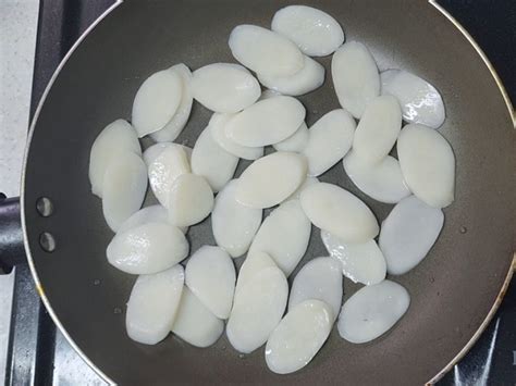 향긋한 봄나물 냉이 떡피자 인기만점 No오븐 No밀가루