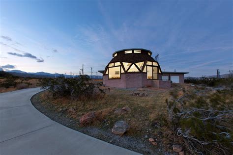 Pavlina Williams Transforms Mid Century Dome House With Angular Windows