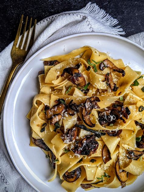 Buttery Pappardelle With Mushrooms And Fresh Sage Ami Magazine