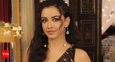 Exclusive Saumya Saraswat Bags A New Show With Ekta Kapoor Chahenge