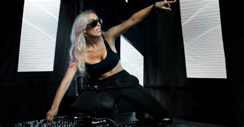 Local Montreal Djs To Entertain Montreal Canadiens Fans With Pre Game