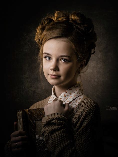 A Studio Portrait Studio Portraits Portrait Senior Ph Vrogue Co