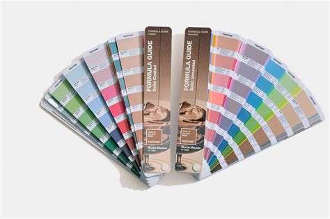 Metallics Guide Pantone