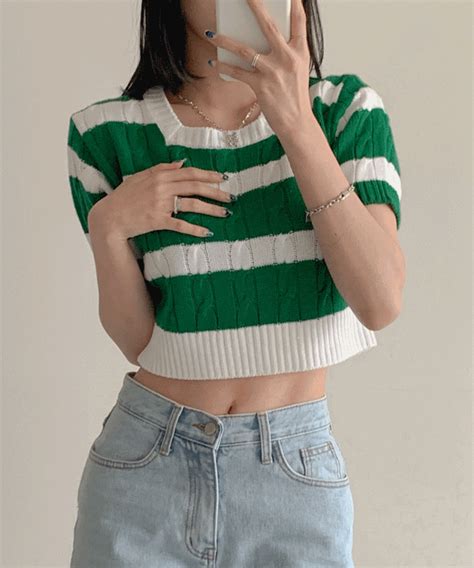 [단가라 아방핏 ] 여리무드 단가라 스퀘어넥 크롭 반팔니트 5color 에이블리