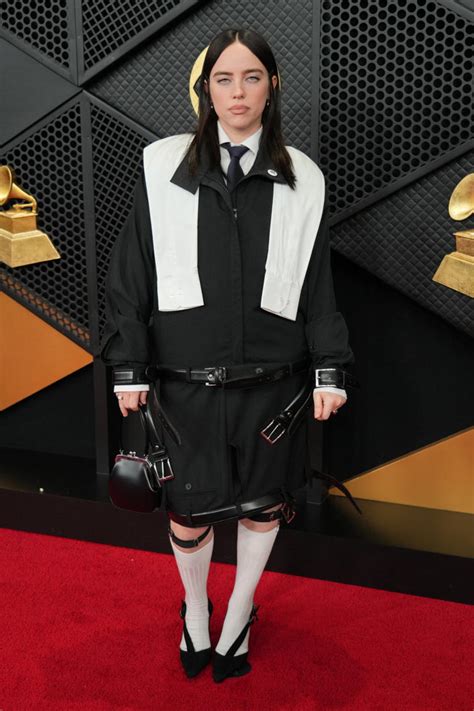 Billie Eilish Kristen Stewart Now Safe From Ice In Their Beloved La Neighborhood As Noisy