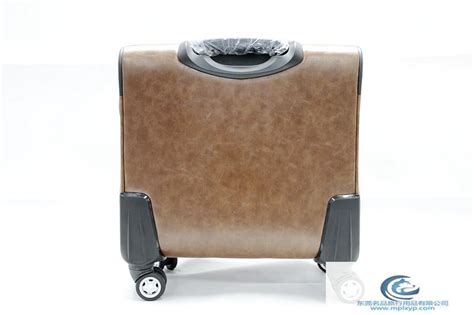东莞商务拉杆箱定制生产工厂