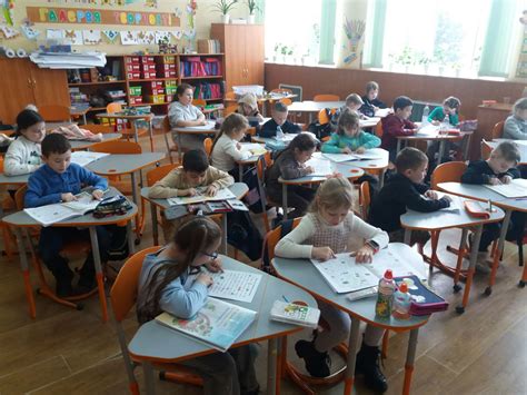 Всесвітній день читання вголос Заклад загальної середньої освіти І ІІІ ступенів №4 м Гайсин